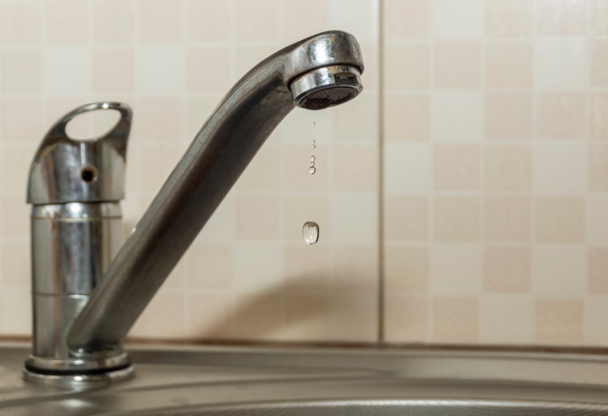 Remove Airlock from Water Pipes: Step-by-Step Guide